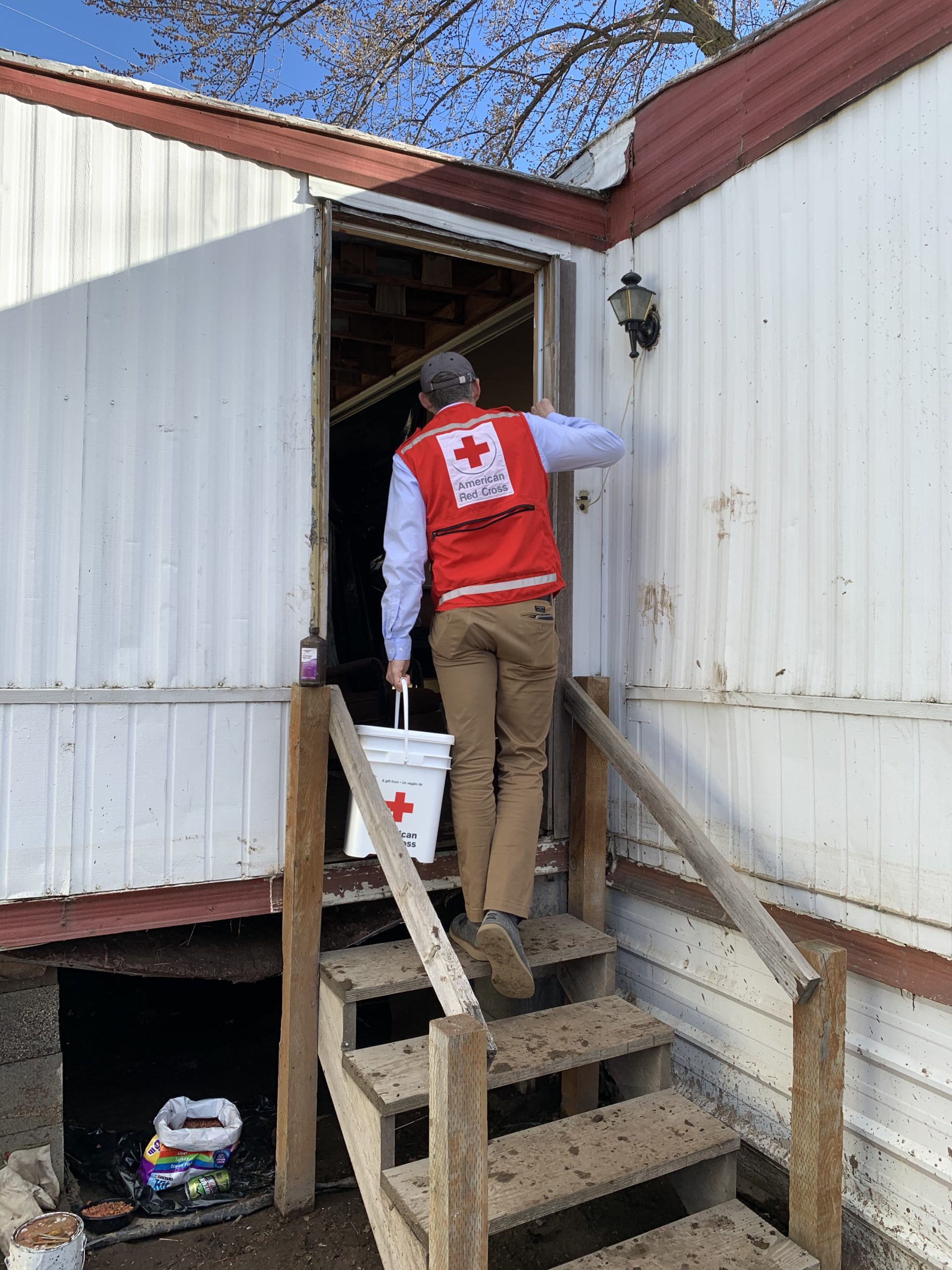 Cascades Region CEO Dale Kunce Named to 'Forty Under 40' List