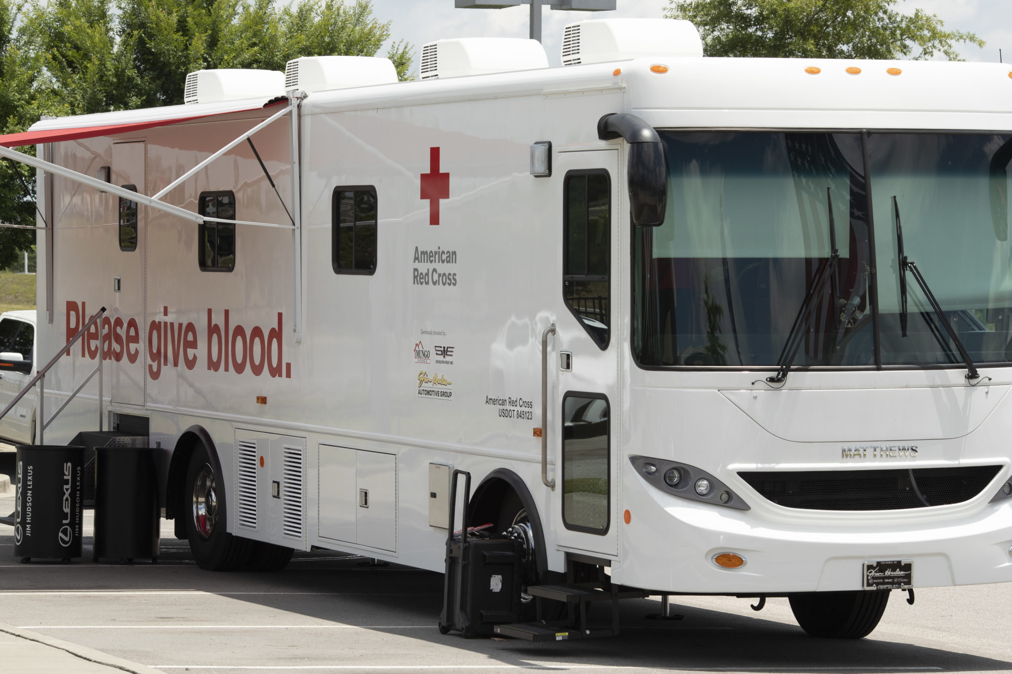 This Neighborhood Went “All In” for a Successful Blood Drive